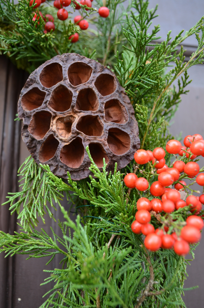 Photos: Holiday Decorations at Kenmore & Ferry Farm | Lives & Legacies
