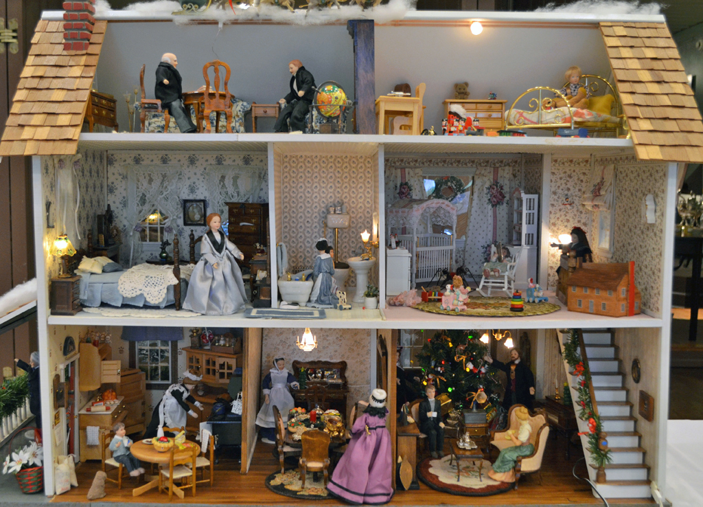 6th Annual “A Wee Christmas at Kenmore” [Photos] | Lives & Legacies